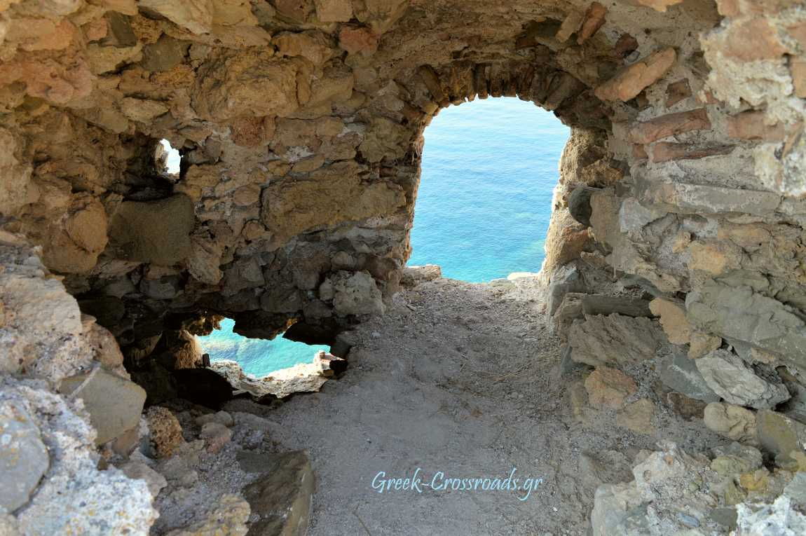 Κάστρα και πύργοι στα Ελληνικά σταυροδρόμια